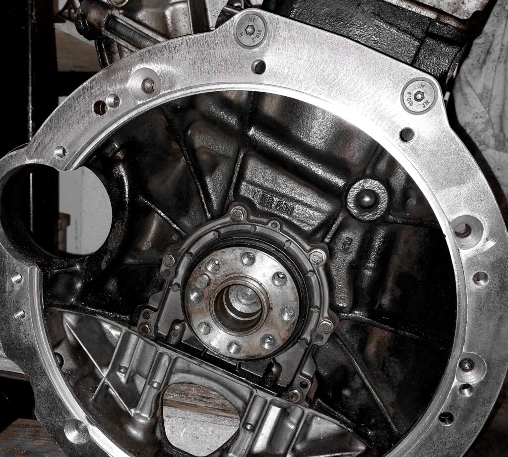 Mercedes OM606/OM605 Custom Made Adapter Plate to Land Rover LT77 ...